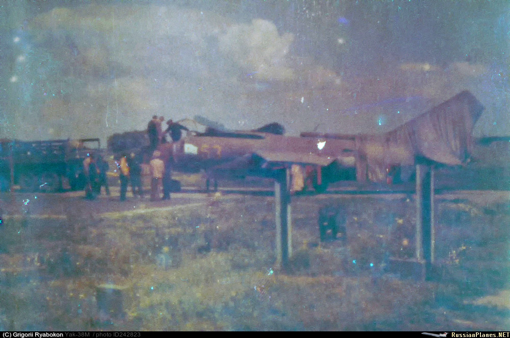 EL HANGAR DE TJ: LA PRIMERA ENTRADA DEL AÑO