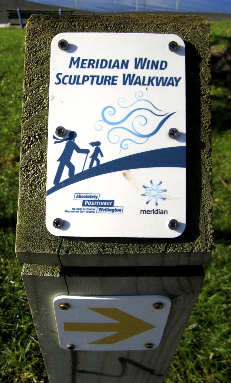 Dizzy's folding bike: Wellington Waterfront