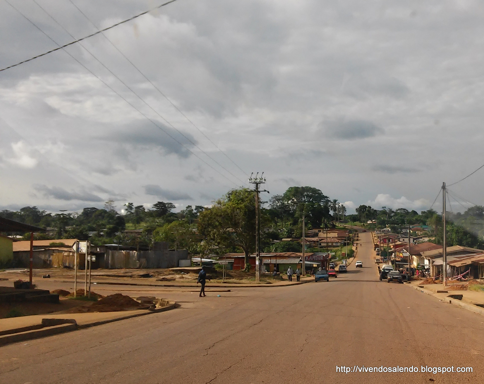 VIVENDO SALENDO: Mitzic in Gabon: le immagini.