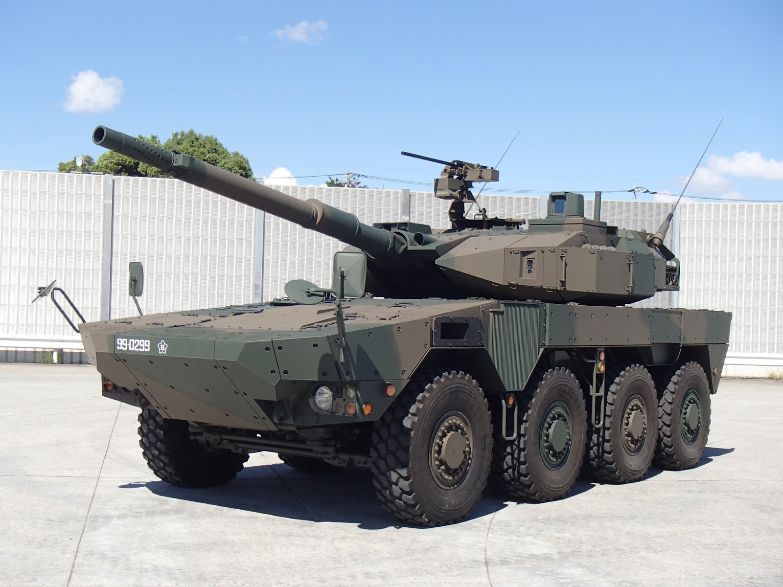 Defensa y Armas: Nuevo Type 16 MCV Tank Destroyer de Japón