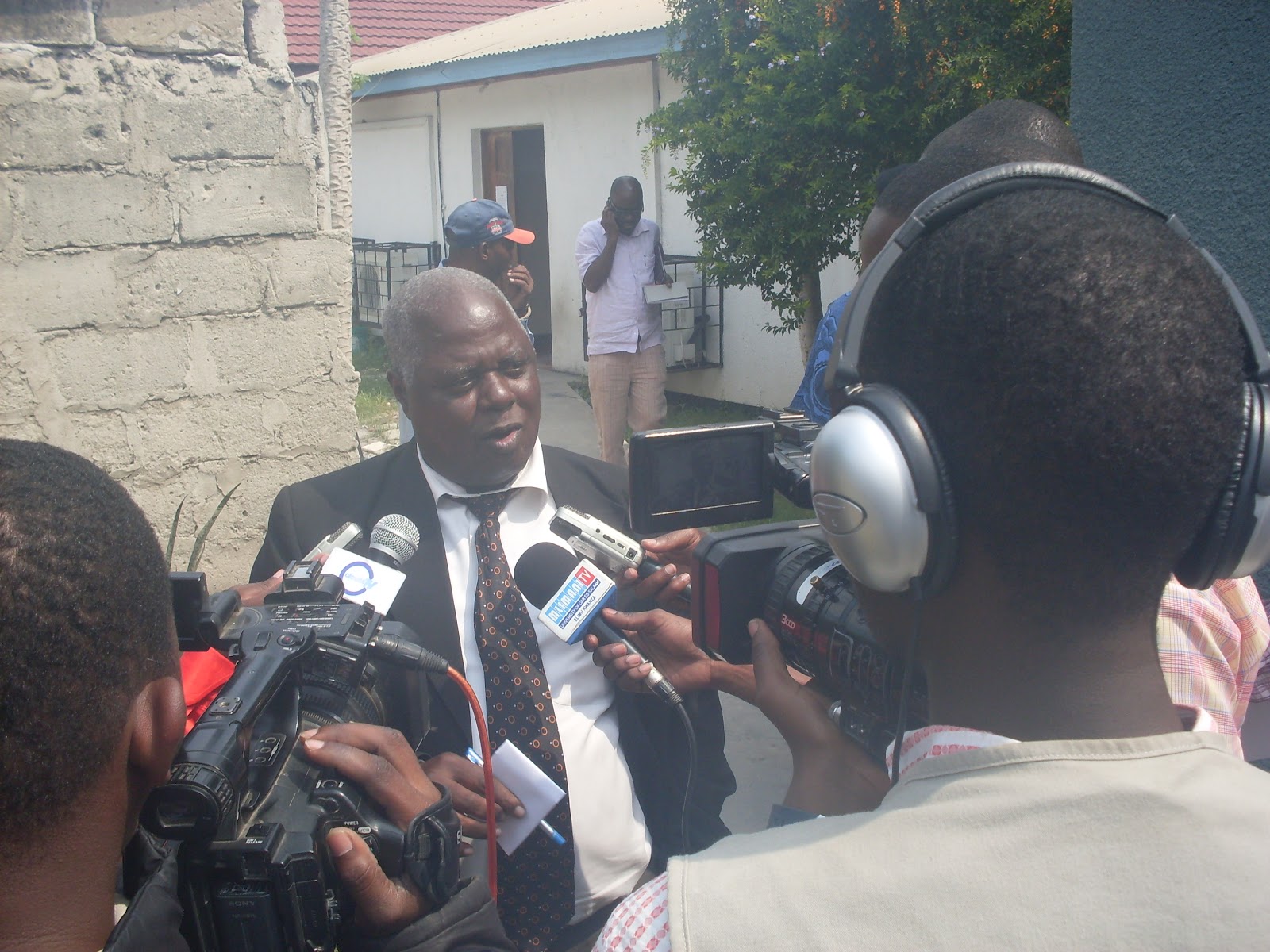 KNOWLEDGE MATTERS: Marando uncovers illegal SMS spoofing by CCM syndicate