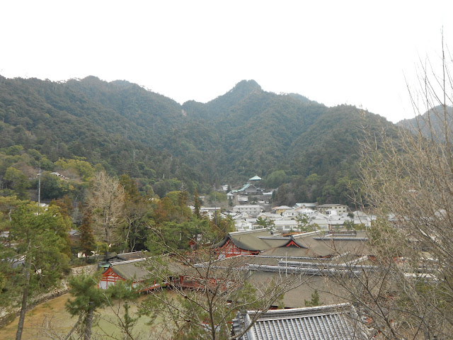 Tess' Japan Travel Blog!: Japan Day 4, Hiroshima and Miyajima!