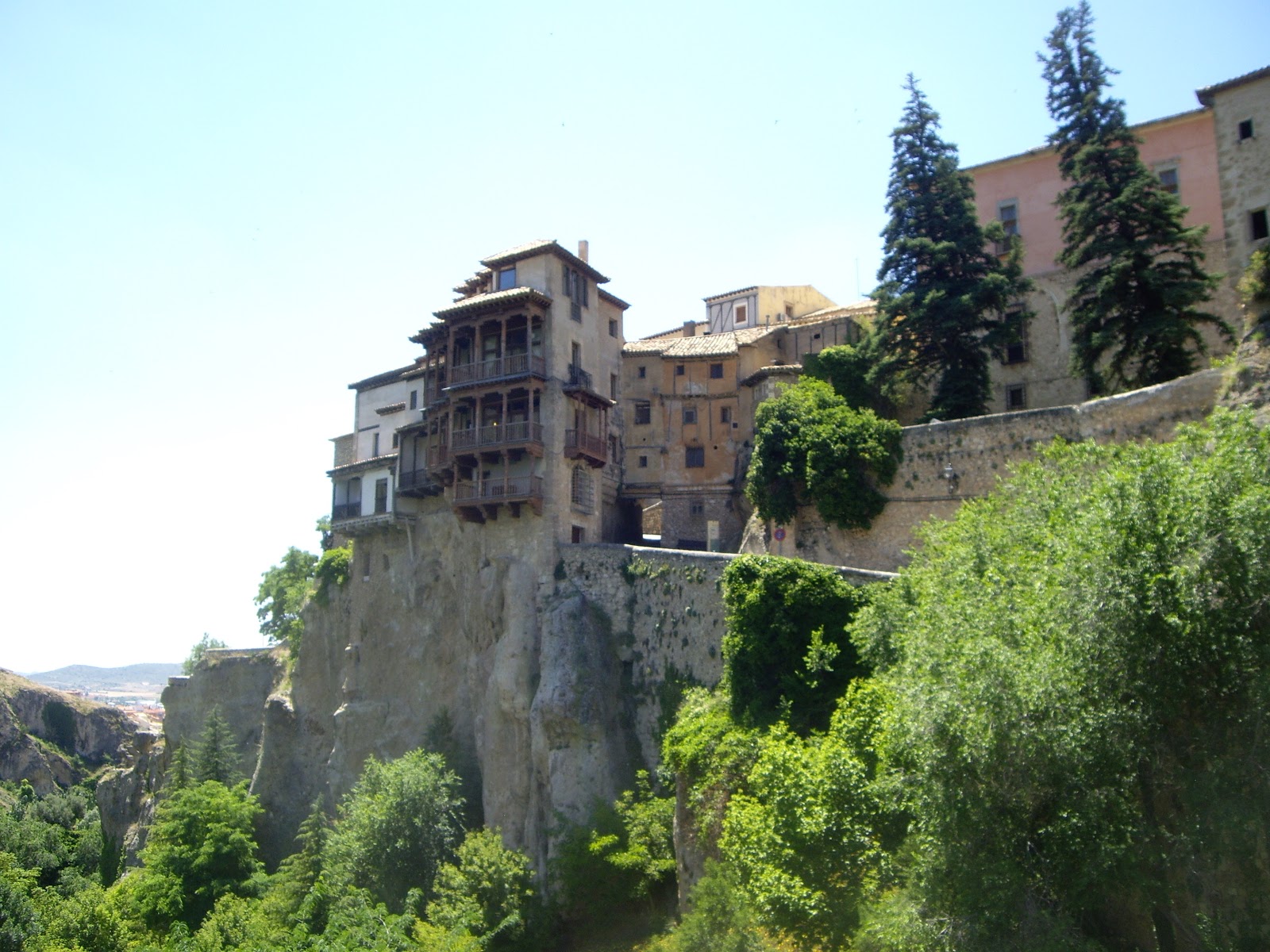 Maneti Lugares qUe Disfrutar: LAS CASAS COLGADAS (CUENCA)