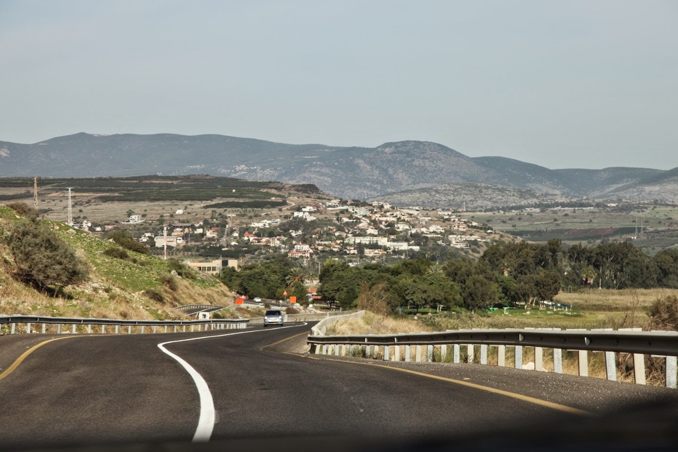 Metula, Northern Israel, at an arm's length from Hezbollah |Pianistus ...