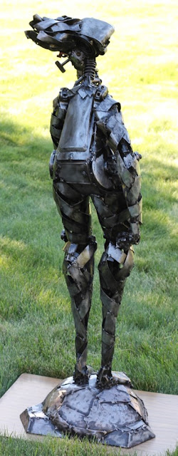 Sculptures by Nathan Robles: Robotic Figures