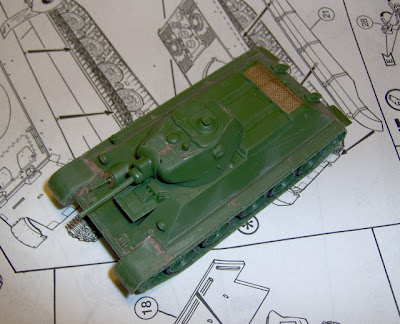 Gulumik Military Models: T-34/76 (1940) with L11 gun 1/72 UM