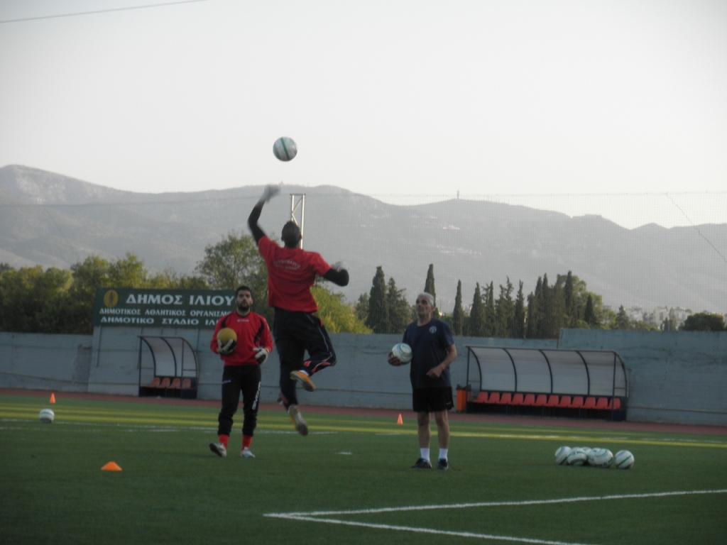 Olympiakos liosion f.c: ΦΩΤΟΓΡΑΦΙΕΣ ΚΑΙ ΒΙΝΤΕΟ ΑΠΟ ΤΗΝ ΠΡΩΙΝΗ ΠΡΟΠΟΝΗΣΗ ...