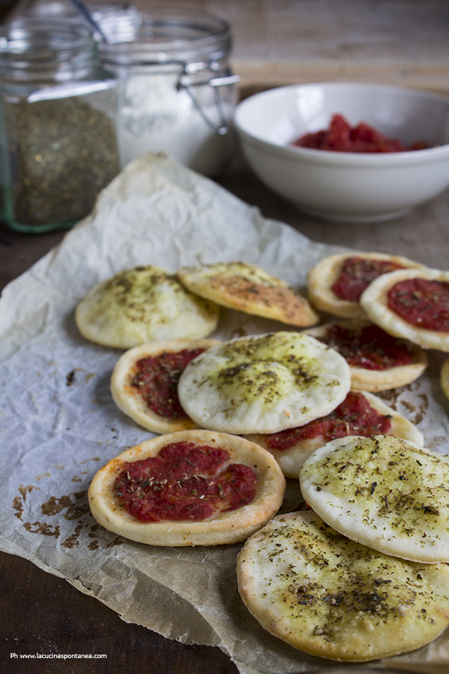 Pizzette pronte in 20 minuti - La cucina spontanea - ricette ...