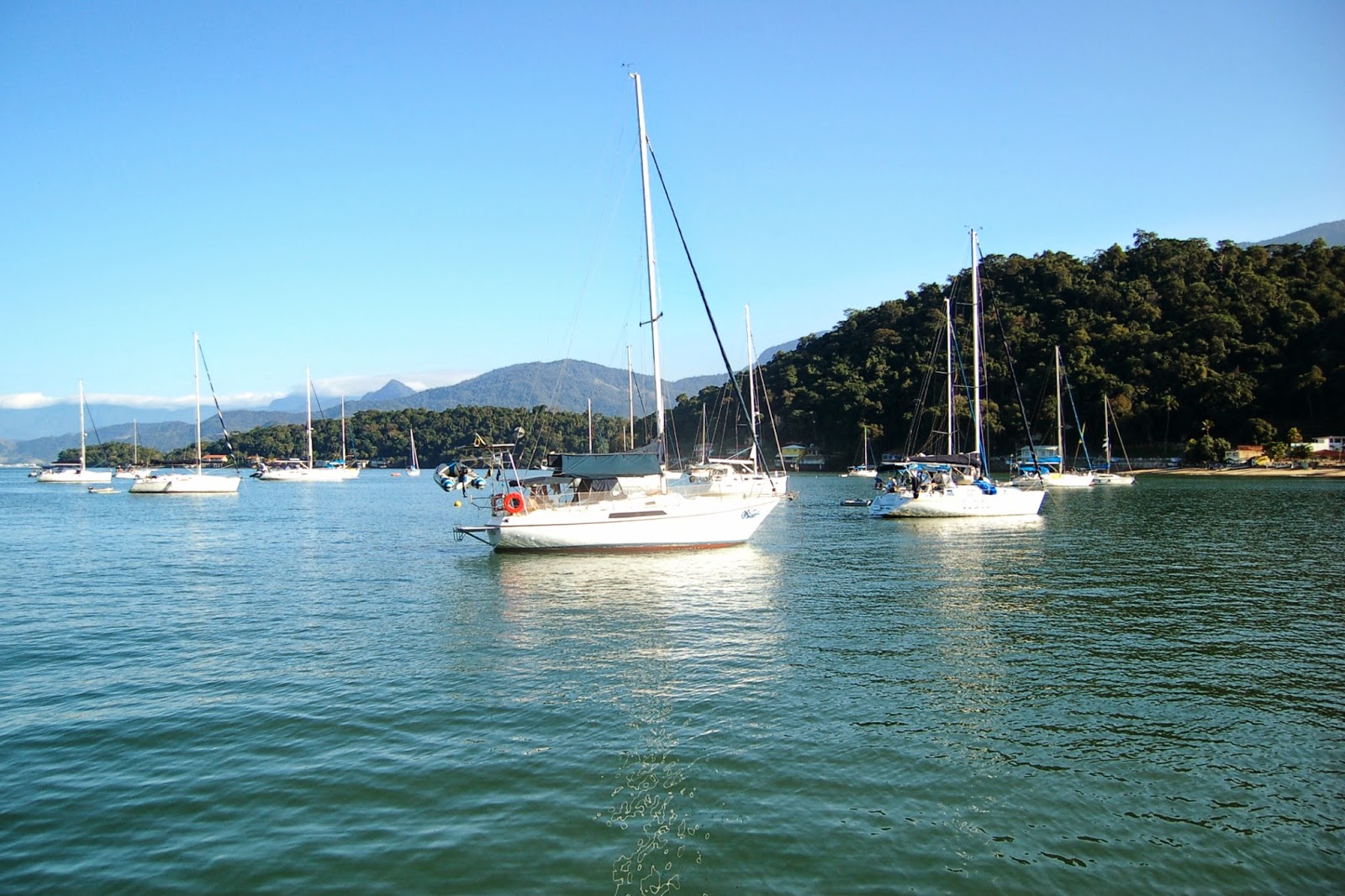 Veleiro Jazz 4: CCV - De Praia Grande a Quitinguara