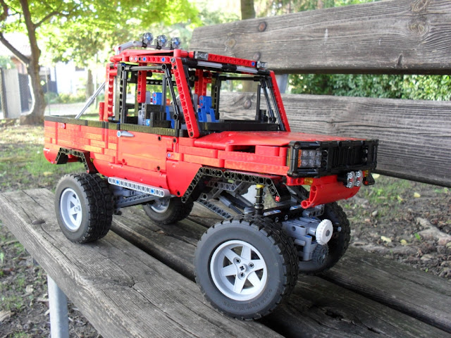 Jaco4's creations: Lego Toyota pick-up 4x4