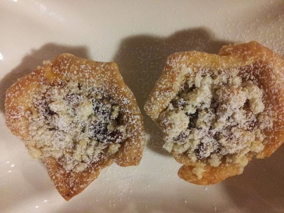 Design and Create: Mini Miniature Apple Strudel Crumb Pie