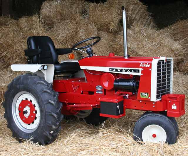 The Little Tractor Co: 2011