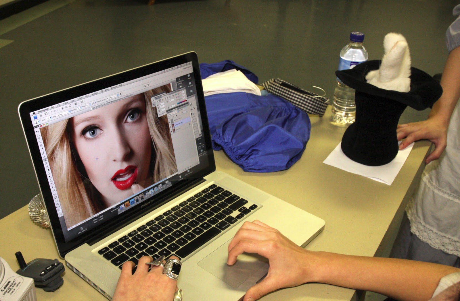 Fashion Salon - Canada's Fashion Blog: March 2013