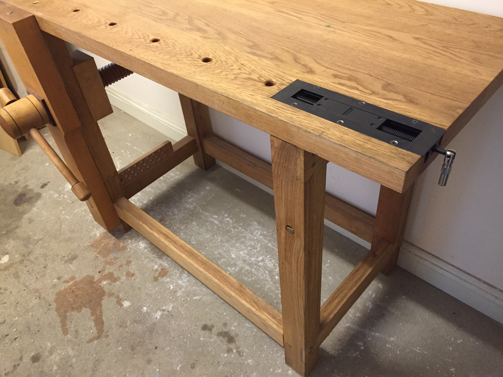 David Barron Furniture: Customer Workbench with Wooden Screw