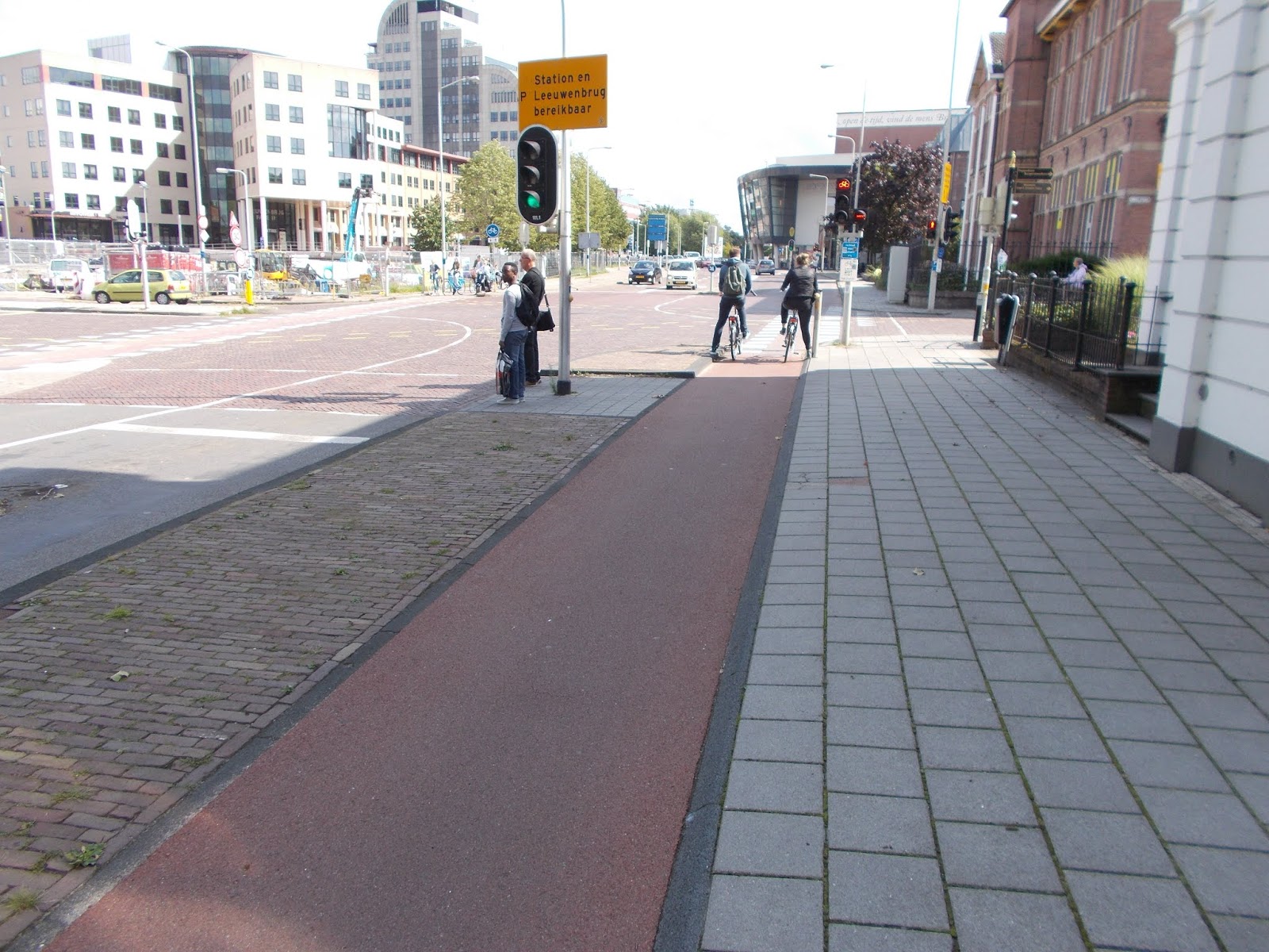 The Ranty Highwayman: Cycle Tracks Should Be Laid In Red Asphalt