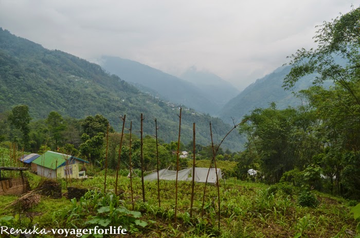 Darap Village – A Sneak Peek Into A Fantasy World - Voyager For Life