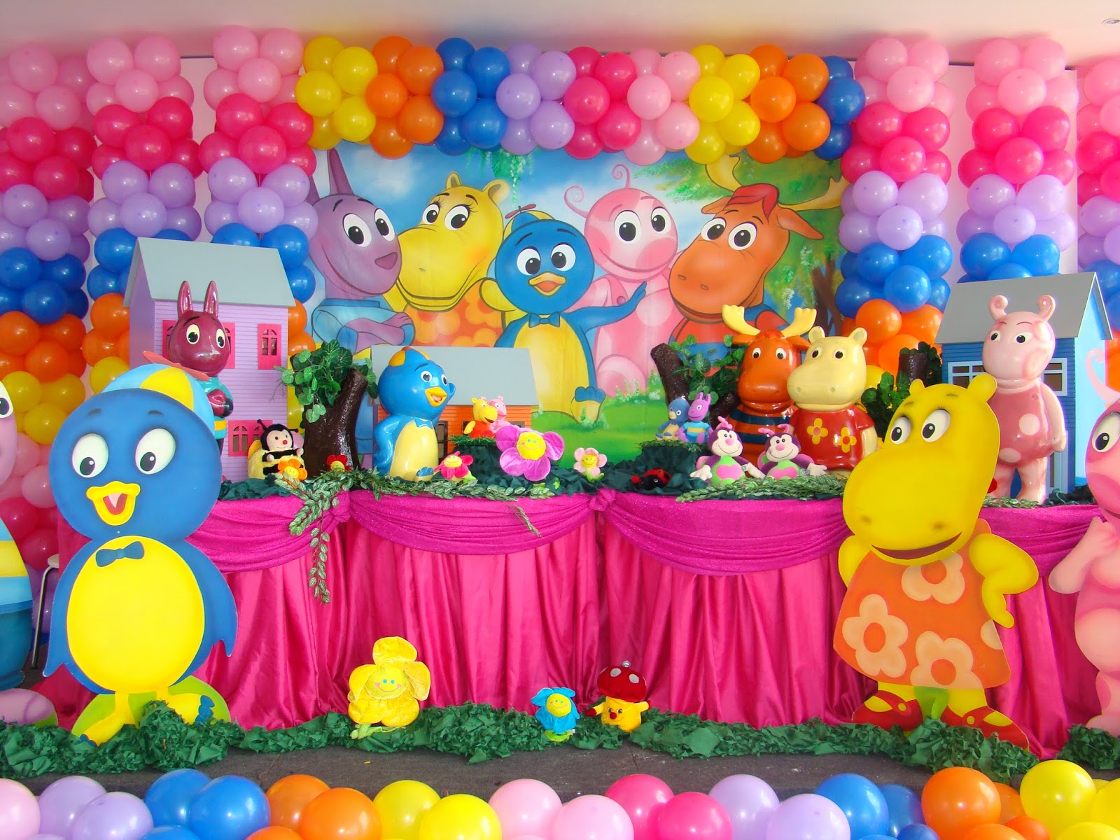 Adoleta Festas!!!: Backyardigans