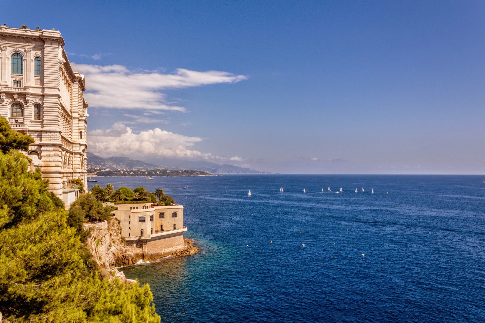 Lost in... The French Riviera (Cannes-Monaco) | The Flying Dutchwoman