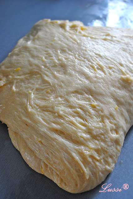 Lussi`s World of Artcraft: Традиционен козунак с локум / Traditional ...