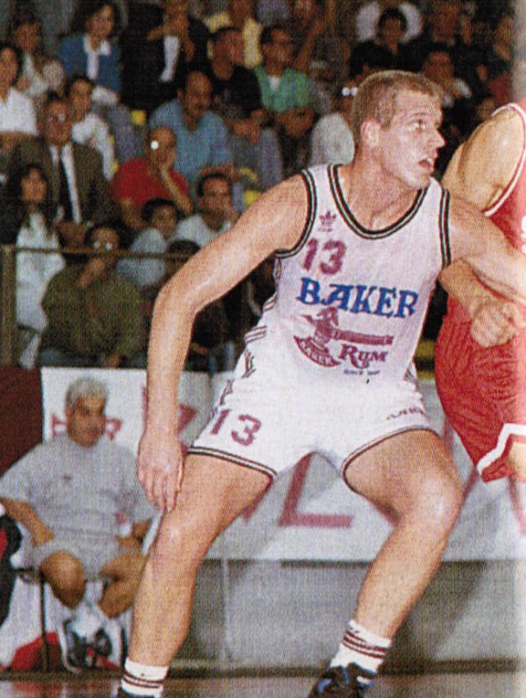 SHOWTIME: TOM COPA (BAKER LIVORNO 1993/94 SEASON)