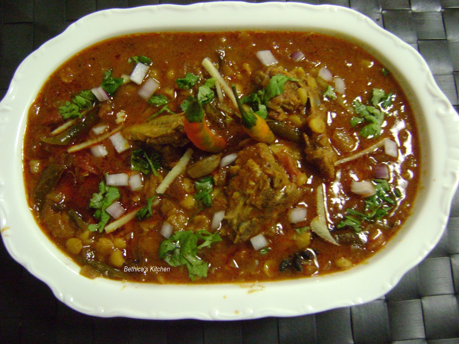 Bethica's Kitchen Flavours: Dal Gosht (Mutton Curry with Lentils ...