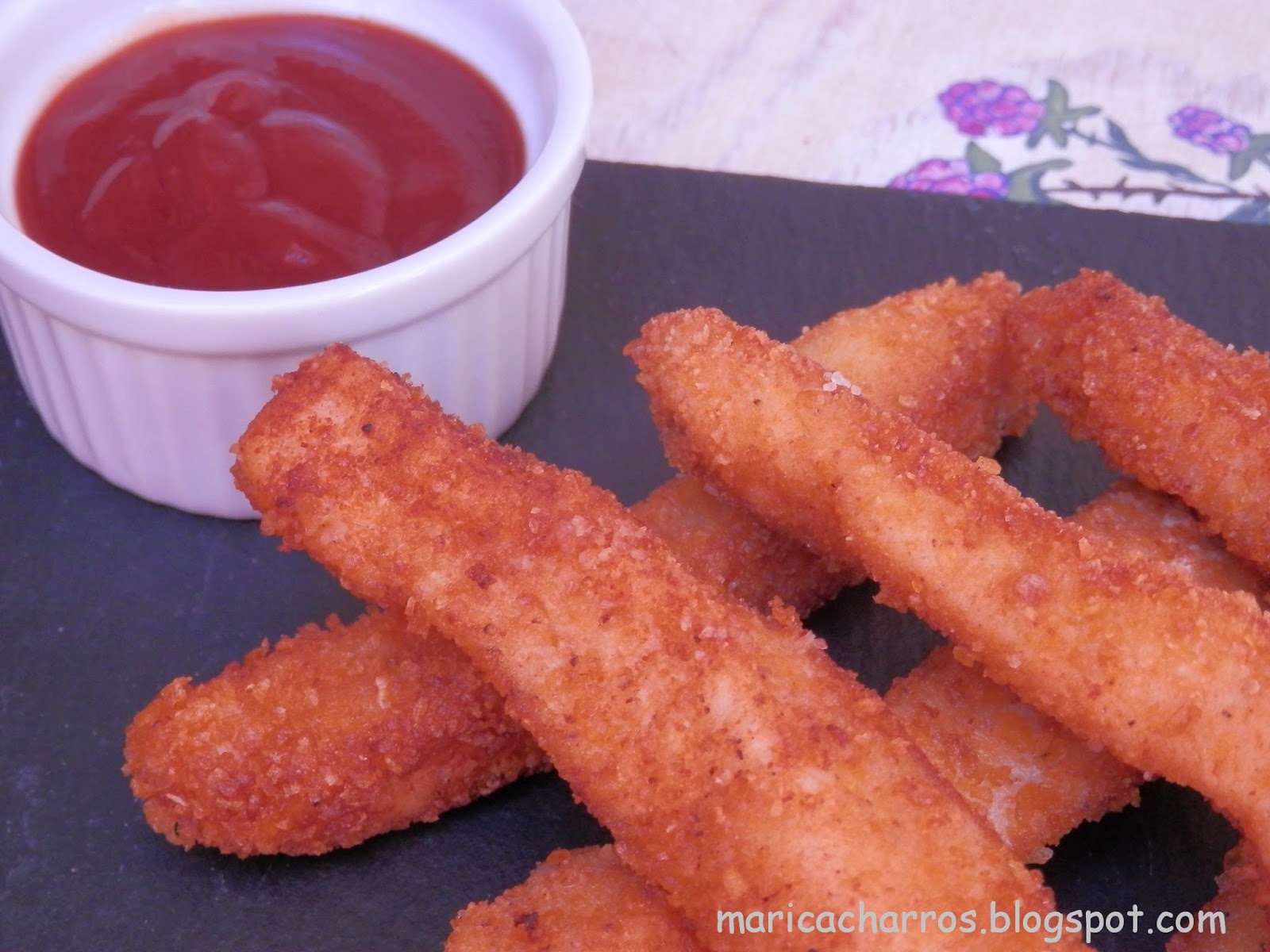 Fingers de pollo con salsa barbacoa suave | Maricacharros