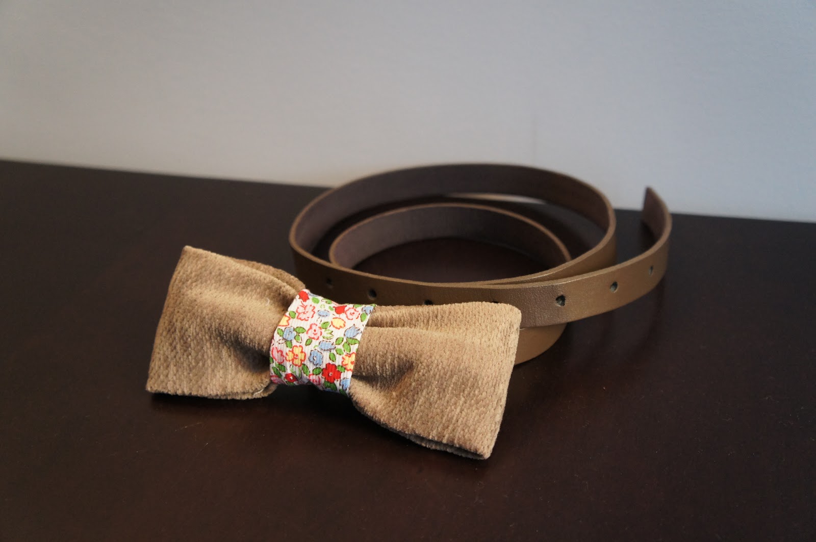 pinafili: SHOP ON LINE. CINTURONES CON LAZO.
