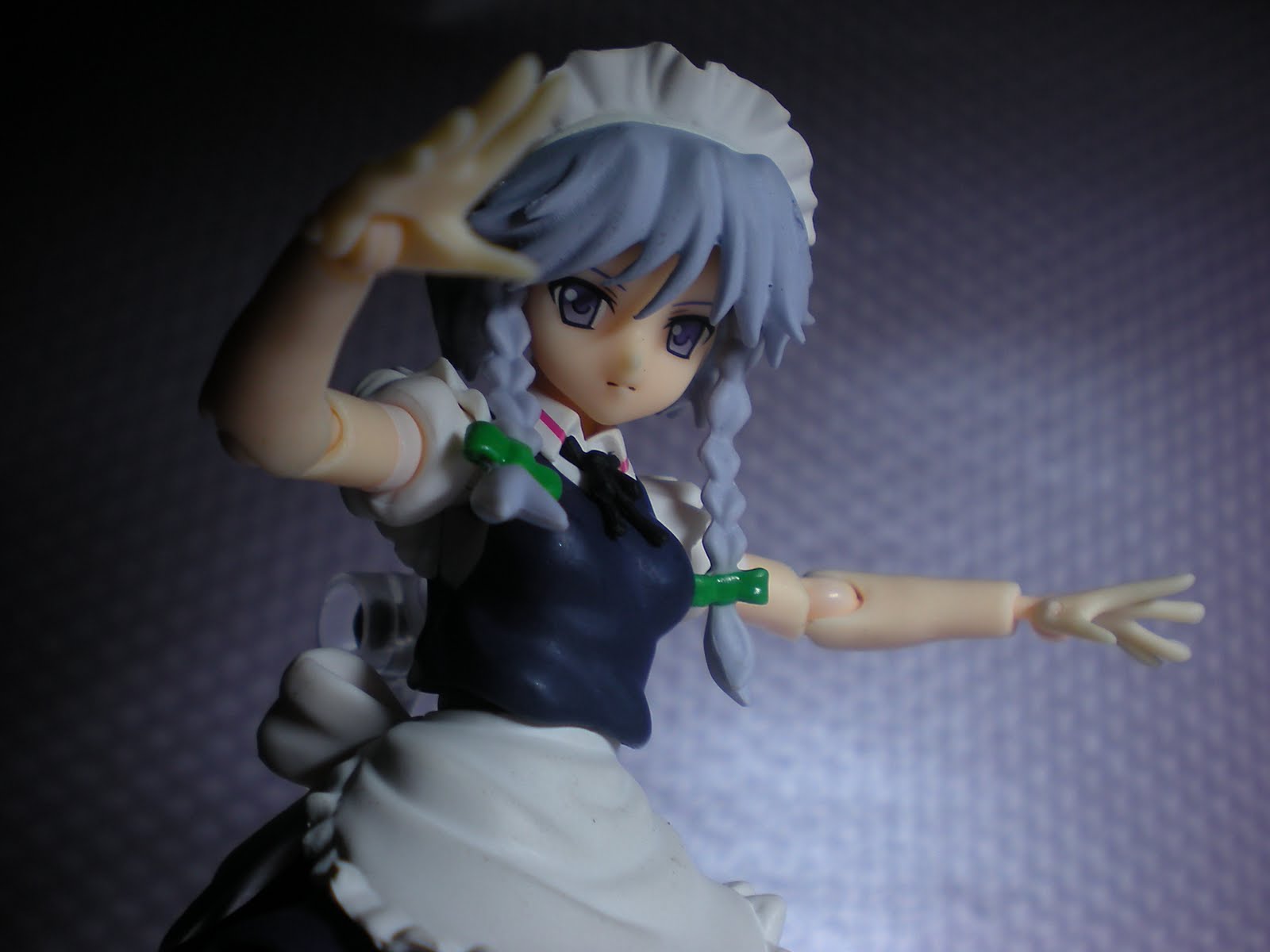 Review: [Max Factory] Figma #76 Sakuya Izayoi | Night's Corner
