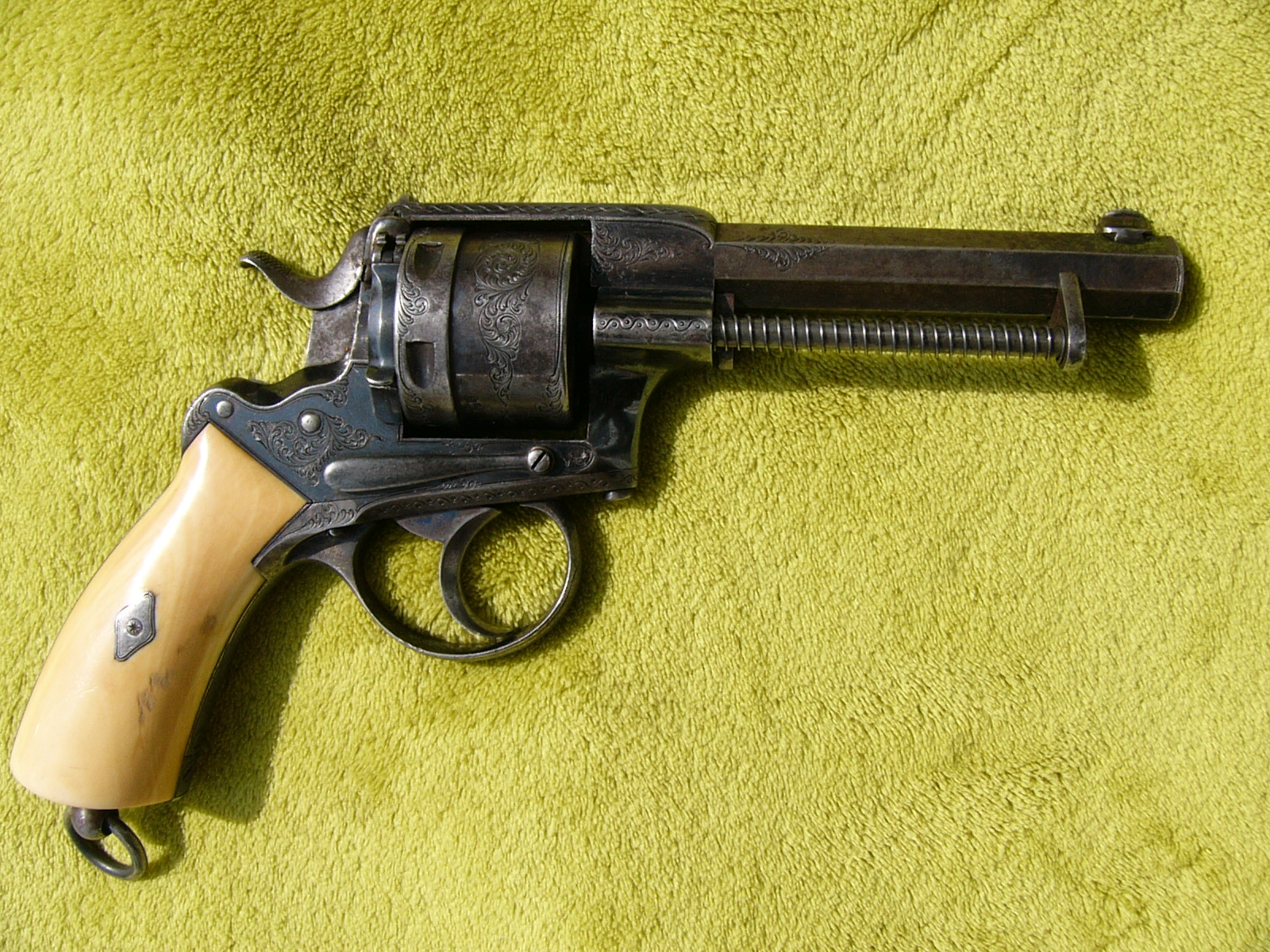 Sbírka historických zbraní: Belgické a jiné zbraně (Belgian and other ...