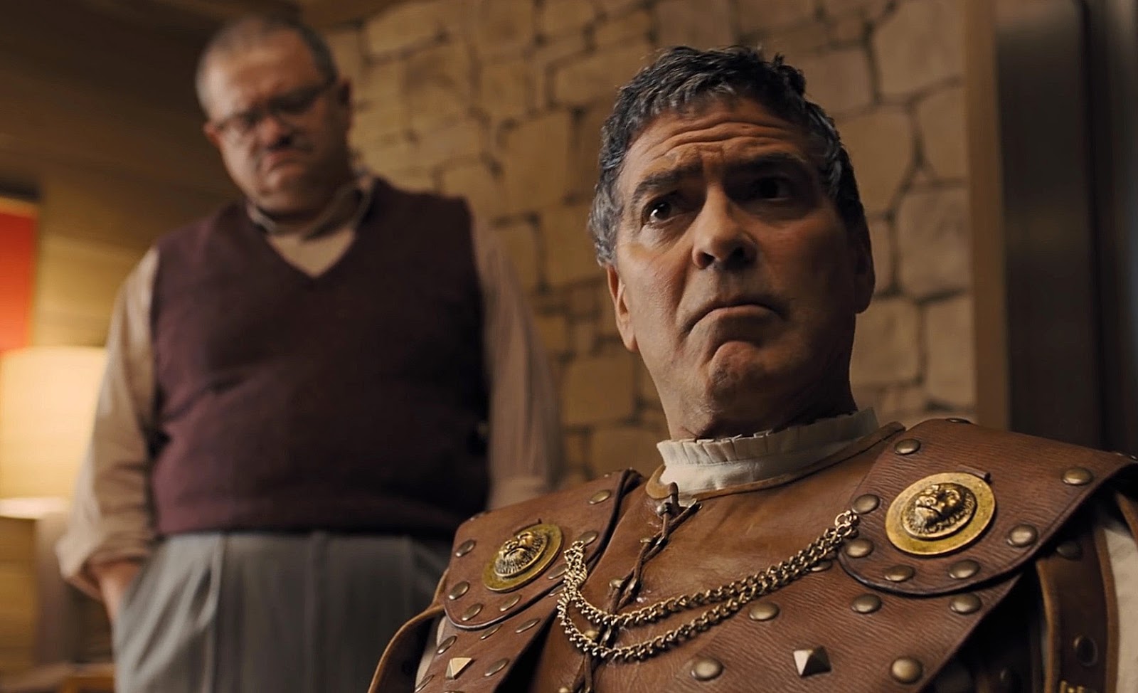 CINE TLACOPAN: Programa doble: ¡Salve Cesar! Ahí viene El ejecutivo.