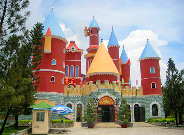 DAM SEN: Ticket Packages Dam Sen Park