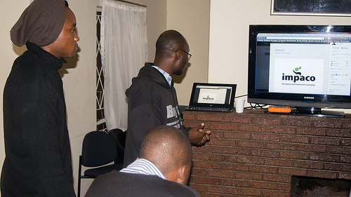 Behance Portfolio Review Week | desainstudio | tutorial Photoshop dan ...