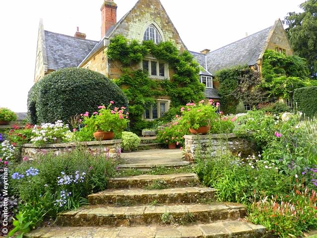 Coton Manor - a garden for all seasons in the heart of England