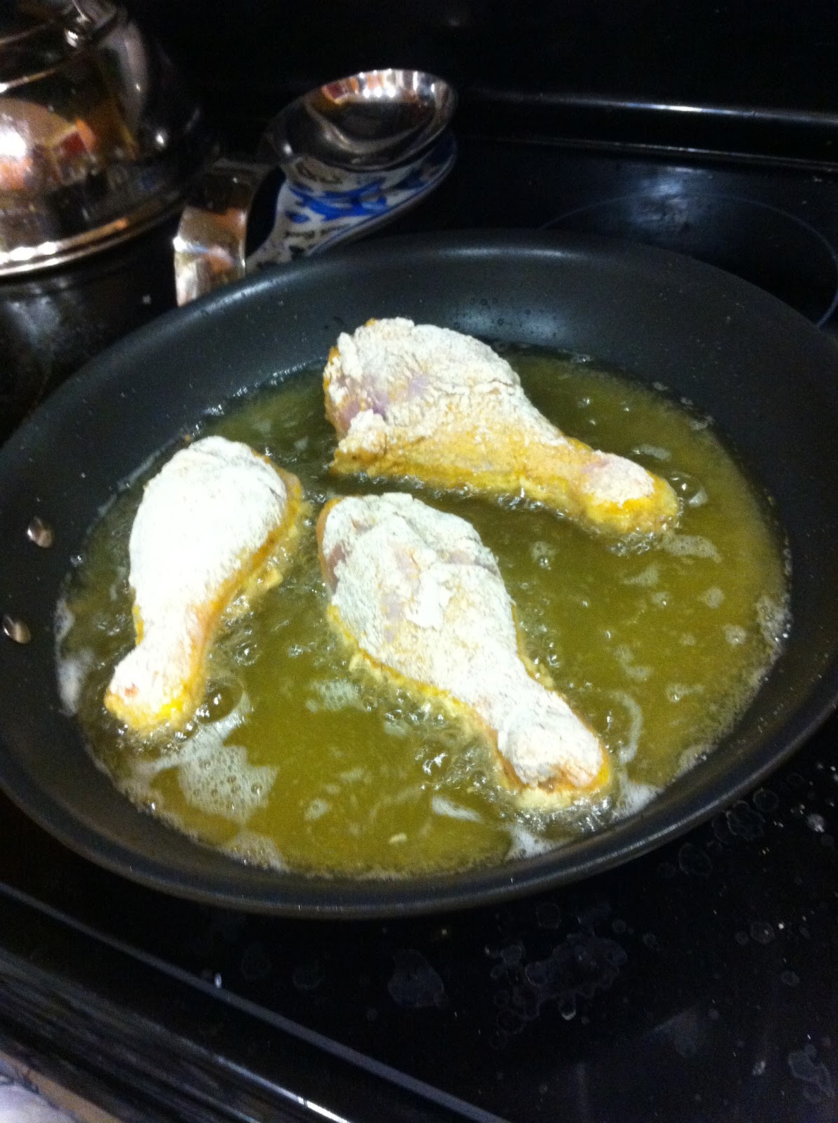 Peace, Pies and Pastry: Easy Fried Chicken