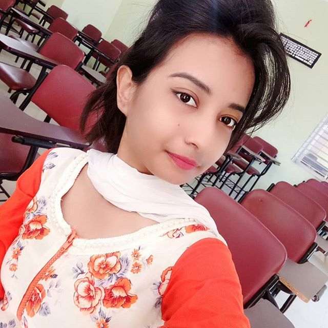 Indian Girl Facebook Profile Picture Photo Album One Girl Many Pics ...