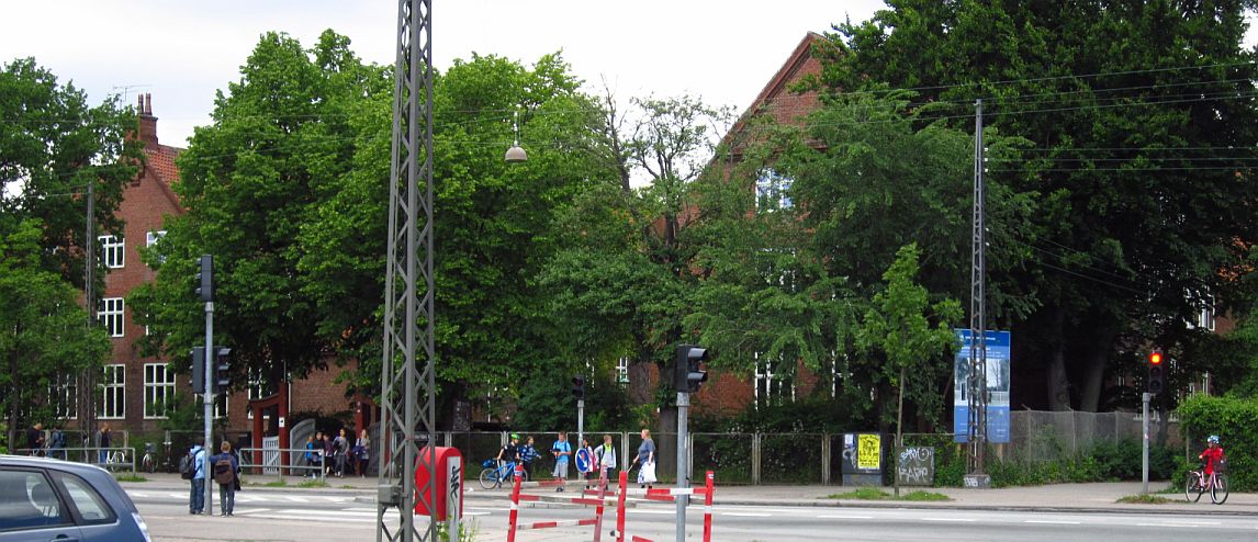 Valby og København, før og nu: Vigerslev Allé Skole - 1910-70 - Valby