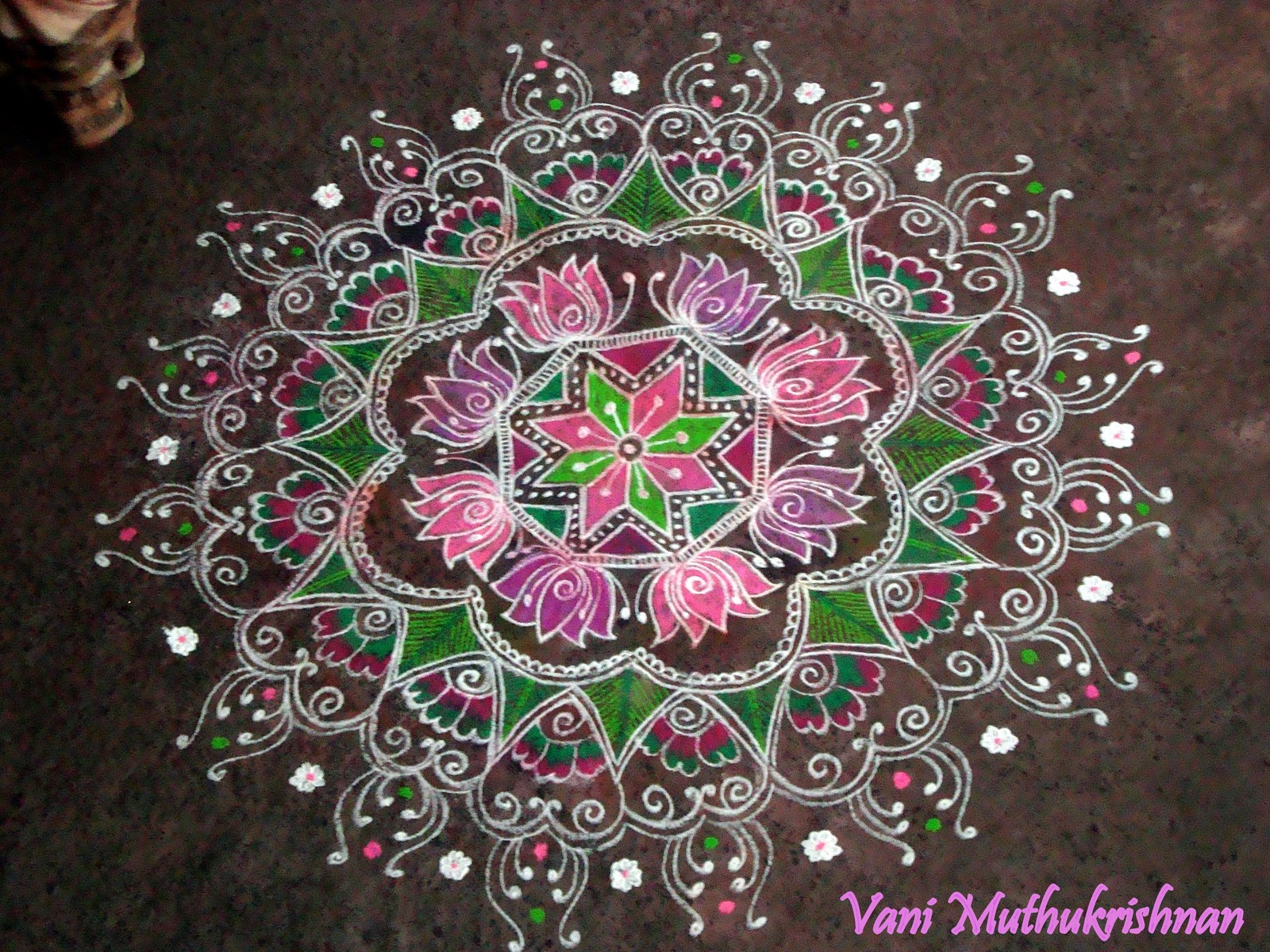 40 best Indian - Rangoli images on Pinterest | Rangoli ideas, Beautiful ...