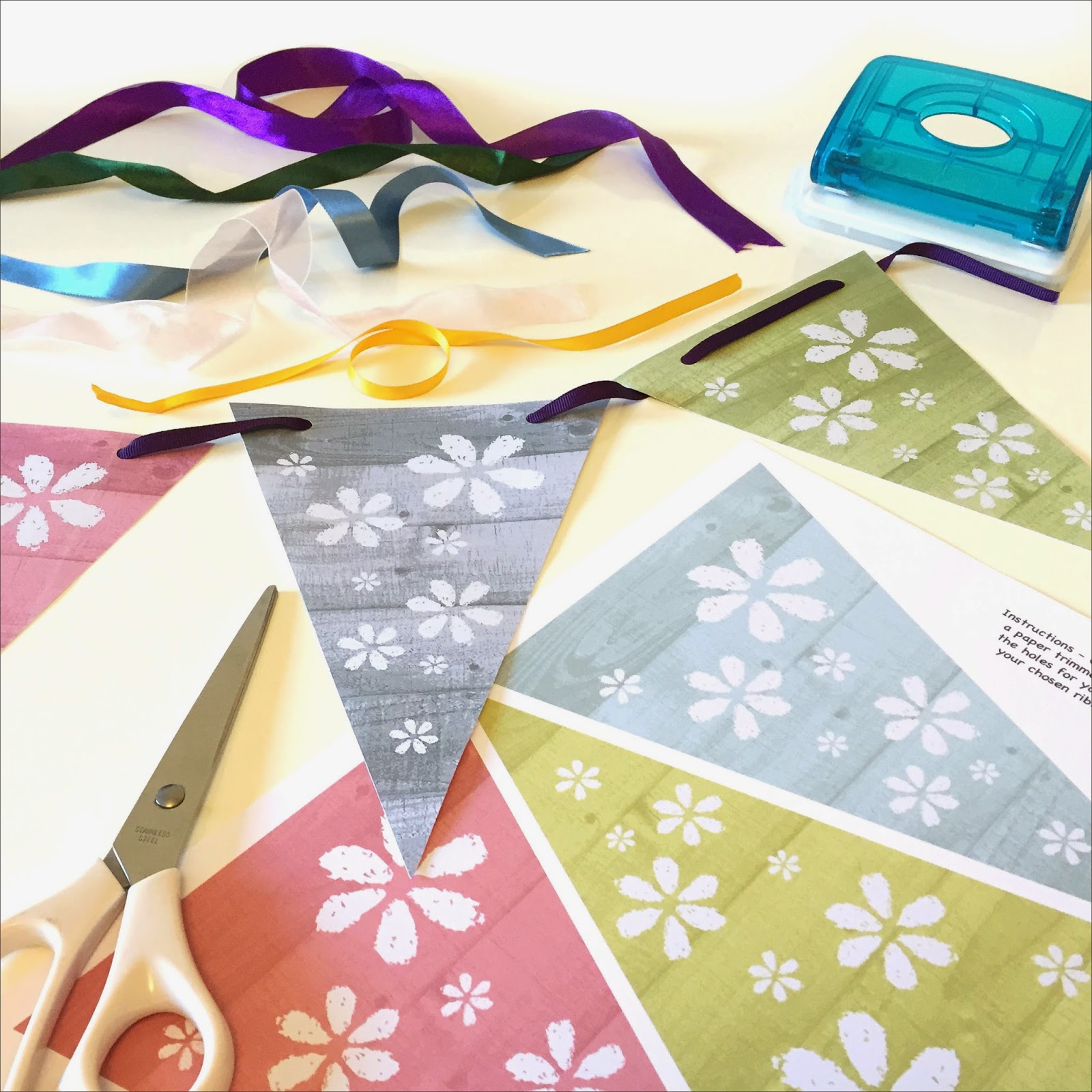 Paper Party Printables: How It Works