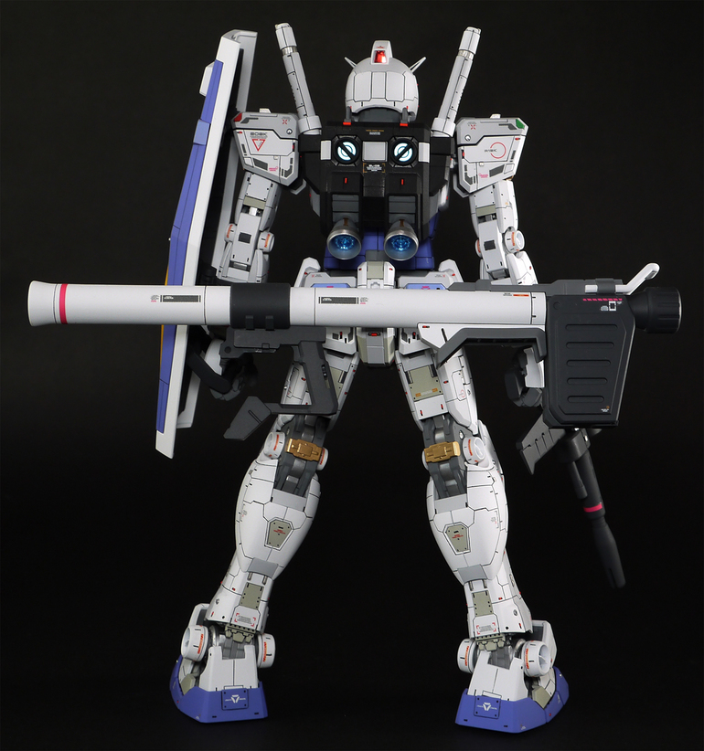 Custom Build: MG 1/100 RX-78-2 Gundam Ver. 3.0 [G-3 Colors] "White Devil"