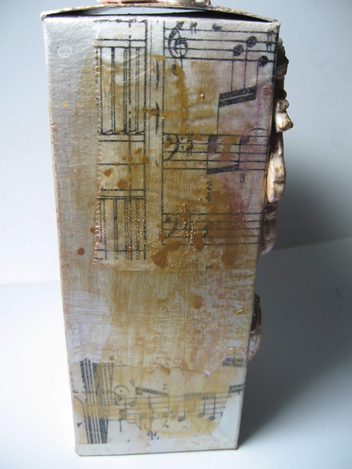 AngelDream Crafts: Mixed Media Gift Boxes Featuring DecoArt