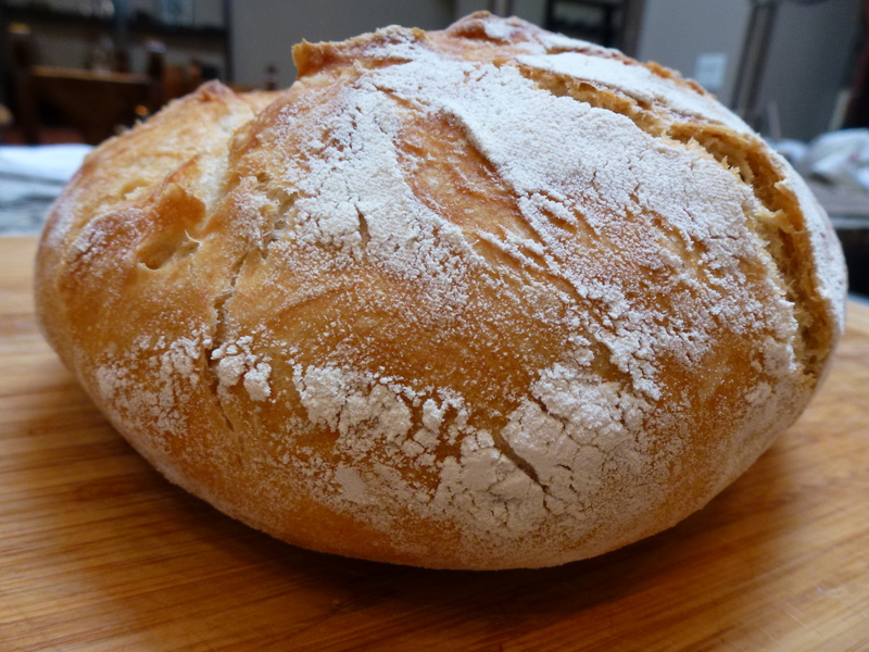 Hardly Housewives: Fresh Baked Bread