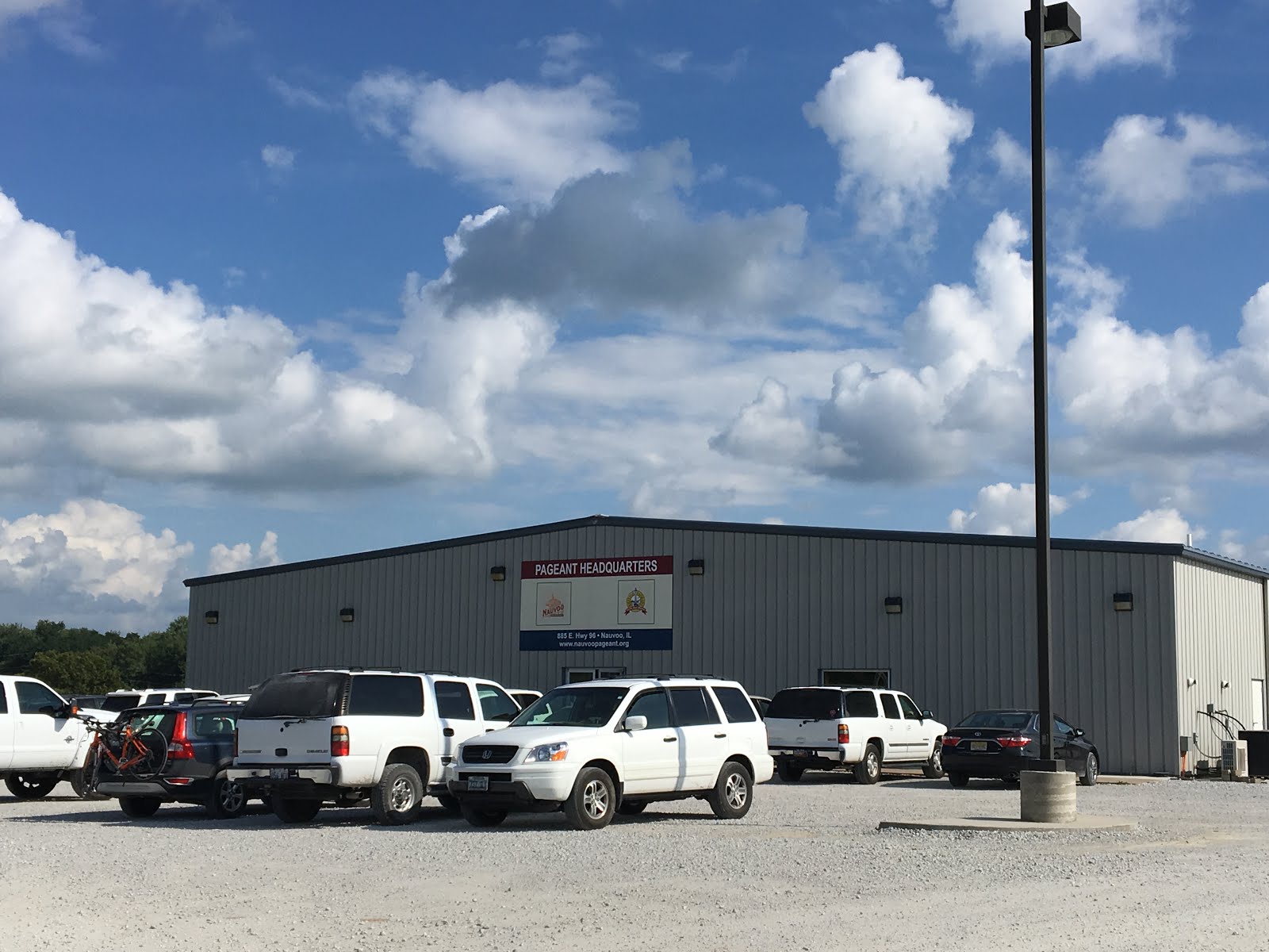 Nauvoo Temple Mission Nolan & Sandy Kerr: August 2016