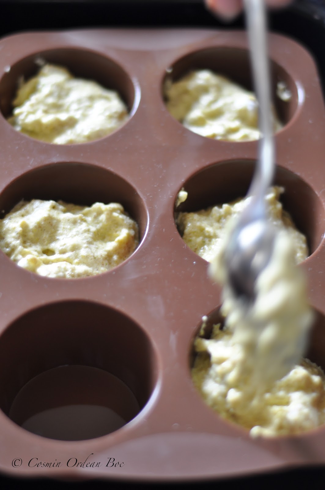 simplu si bun: Pistachio muffins ... sau ... briose cu fistic?