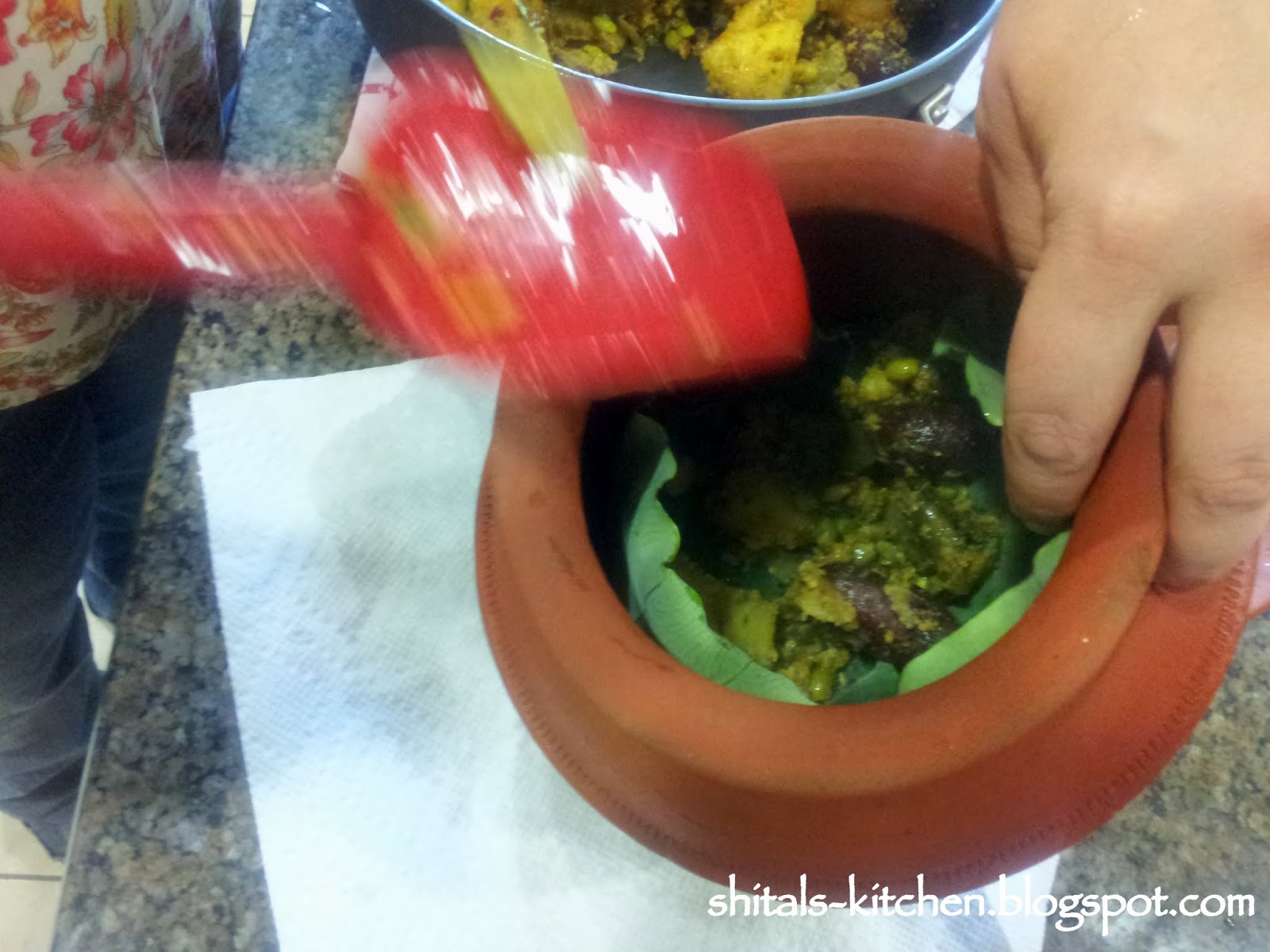 Shital's-Kitchen: Undhiyu