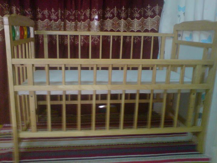 www.strollermania.blogspot.com: mac11006 "LIKE NEW" baby court kayu ...