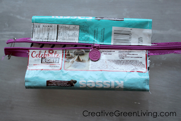 Recycled Candy Wrapper Zipper Pouch Tutorial | Creative Green Living