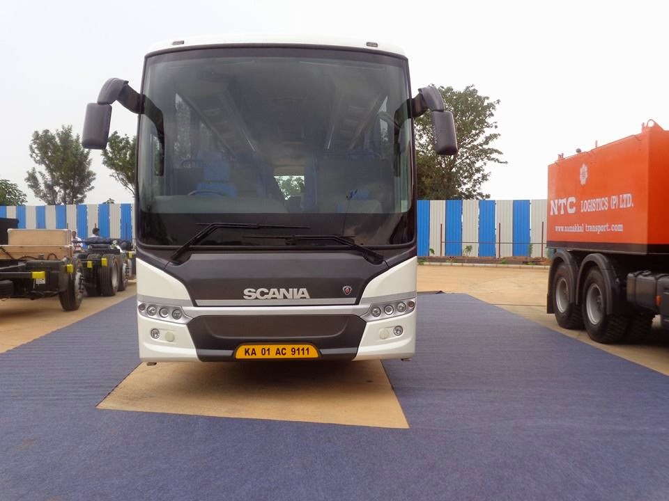 7 Star Bus Service in India