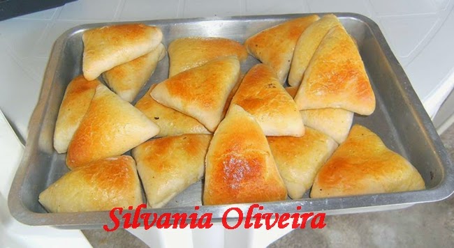 Esfiha de frango com catupiry, de Silvania Oliveira - Espaço das ...