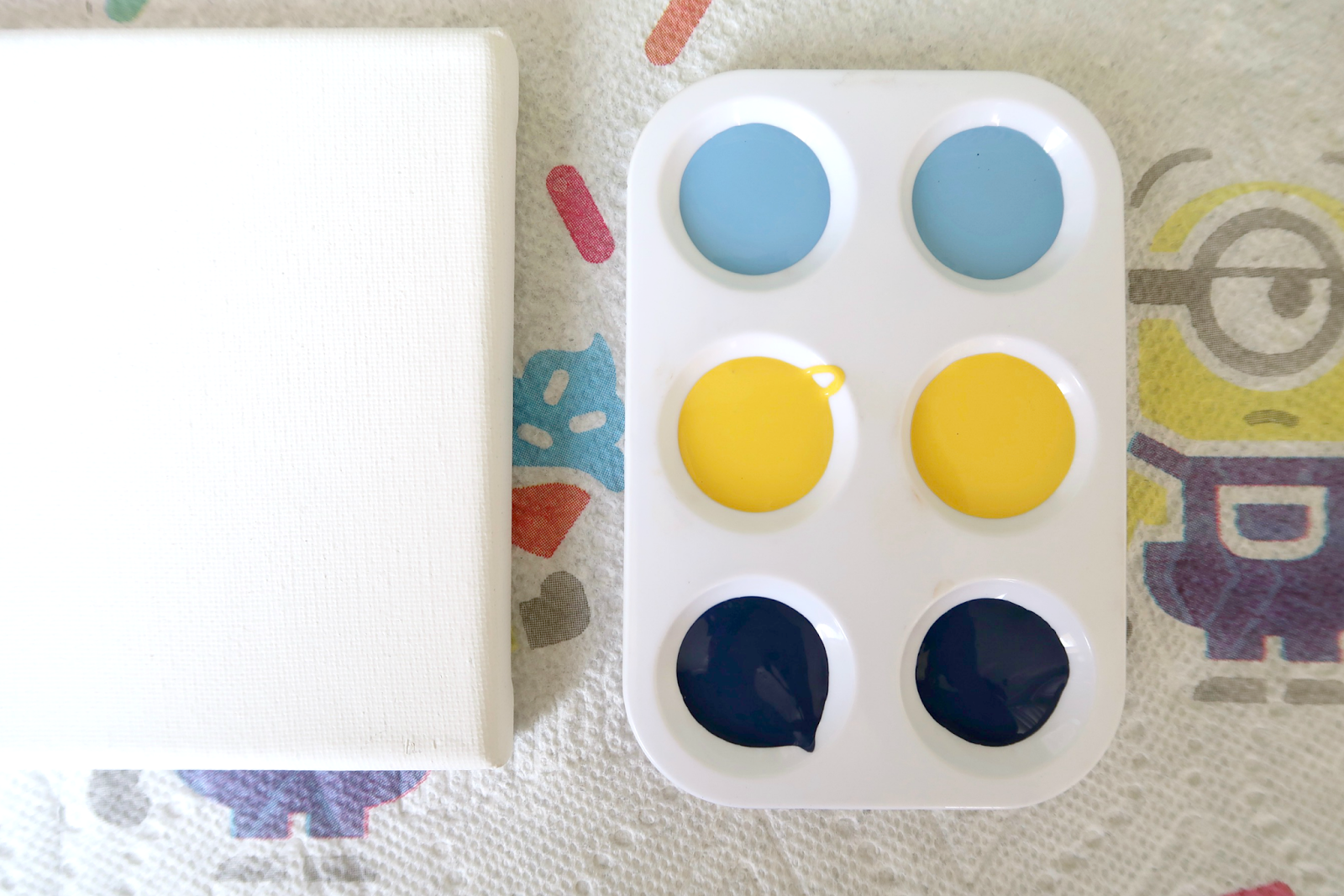 Decoupage MINIONS on Canvas with BOUNTY Despicable Me 3 Prints | Happy ...