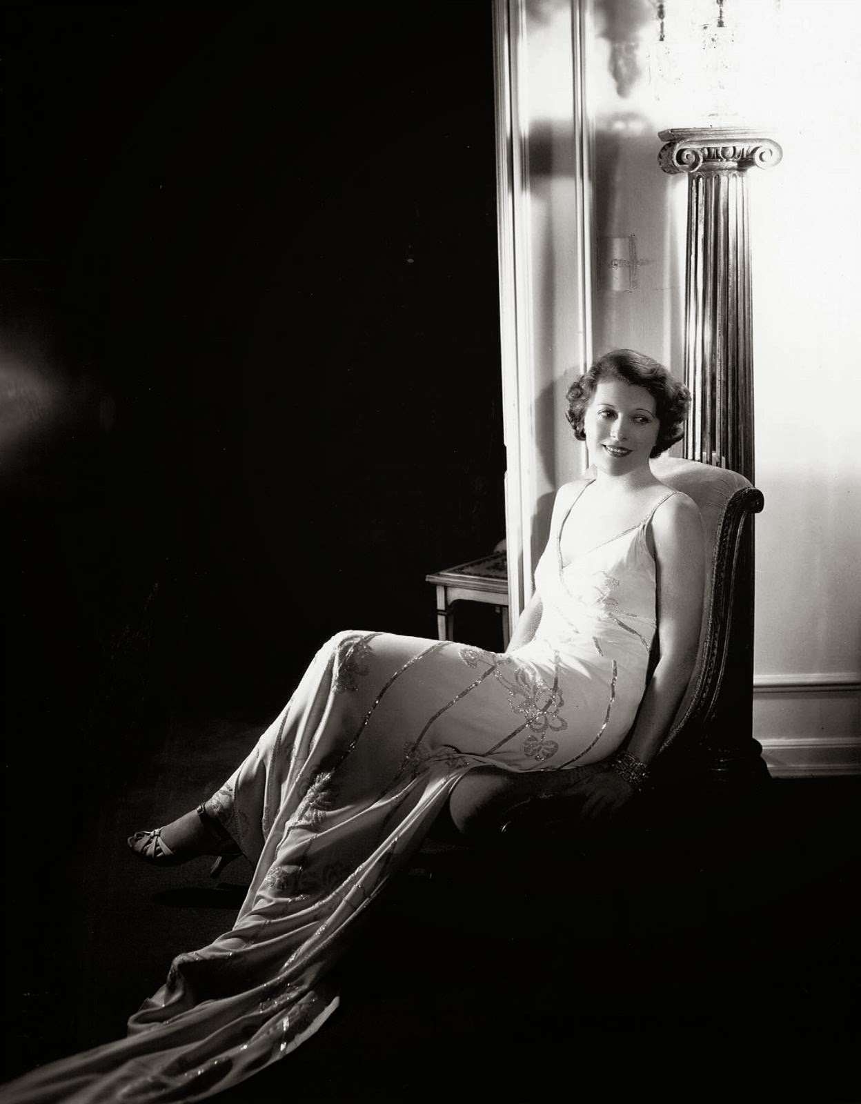 It's The Pictures That Got Small ...: THE TUESDAY GLAMOUR 15!